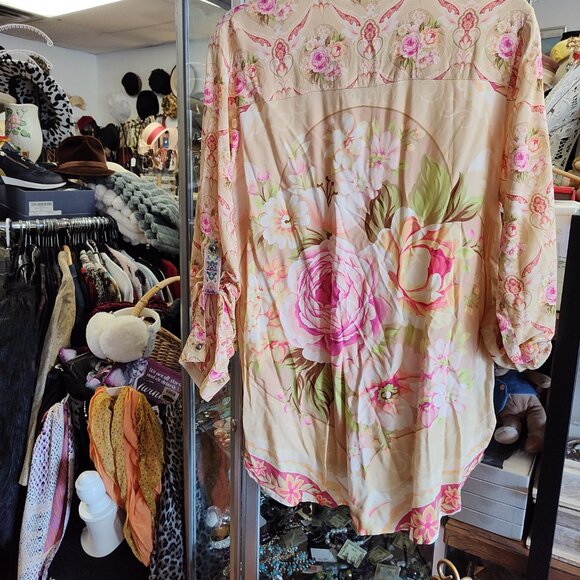 Aratta | Tops | Aratta Pink Floral Silk Feel Blouse | Poshmark